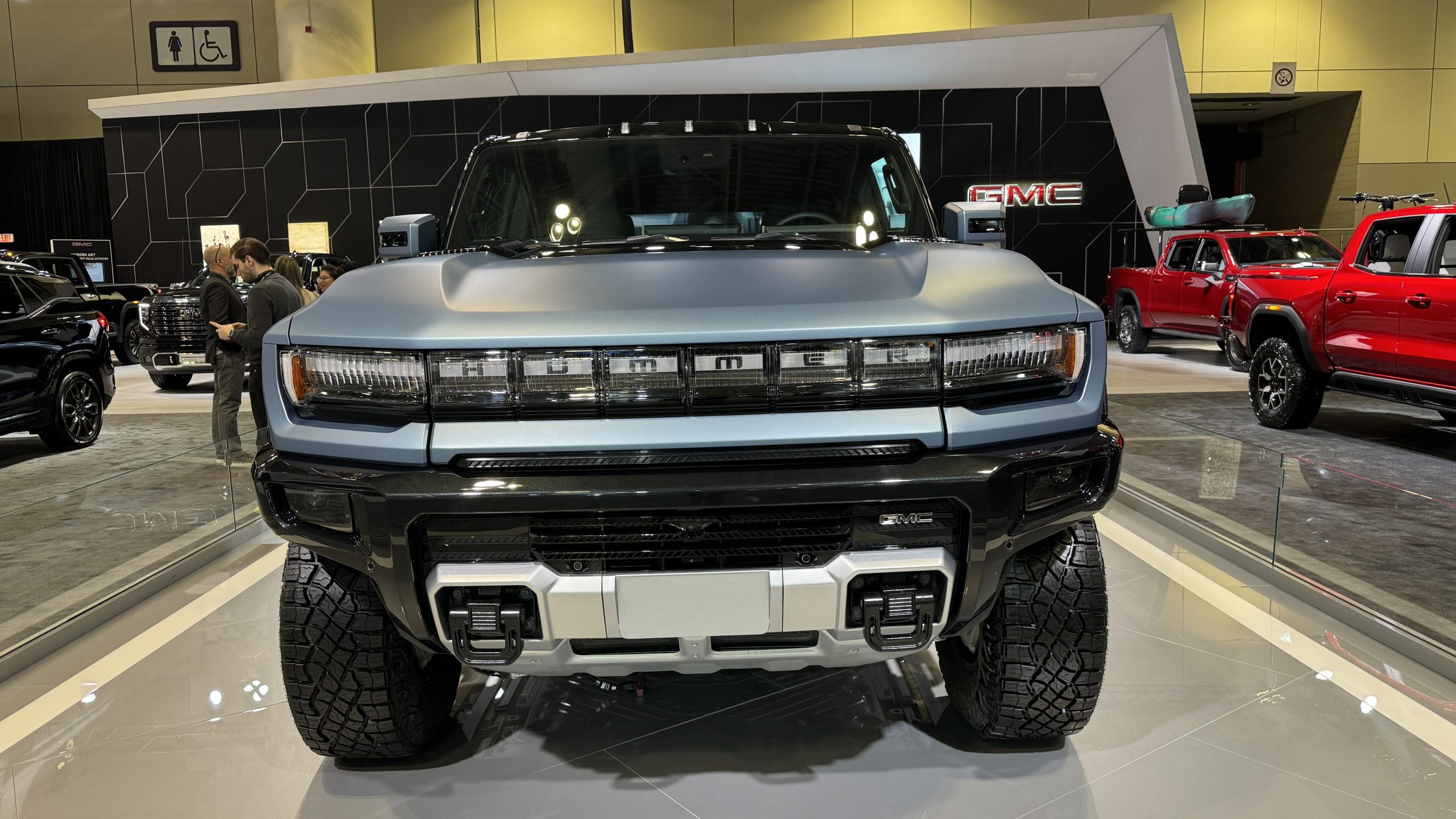 Toronto auto show puts EVs front and centre - Auto Service World