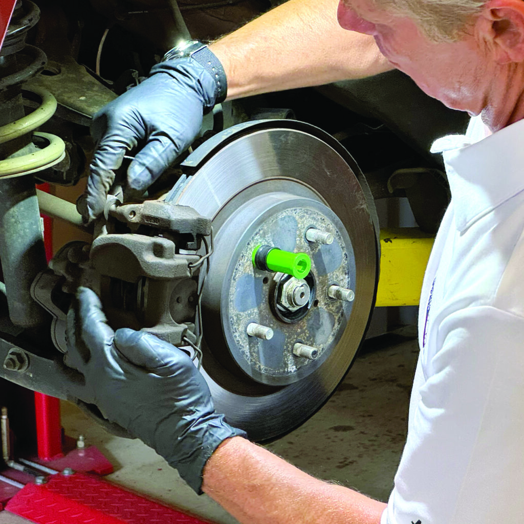 Rotor holding tool - Auto Service World