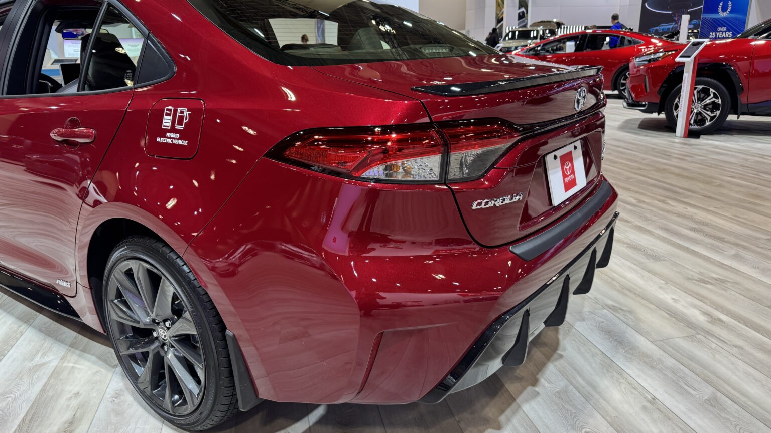 Hybrids surge as Canadians pull back from full electrification - Auto ...